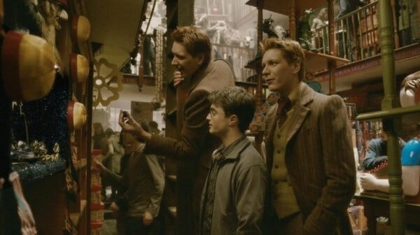 Harry Potter : 10 inventions qui prouvent que Fred et George sont les ...
