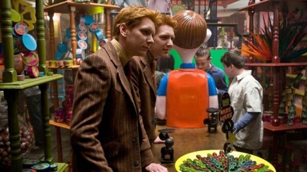 Harry Potter : 10 inventions qui prouvent que Fred et George sont les ...