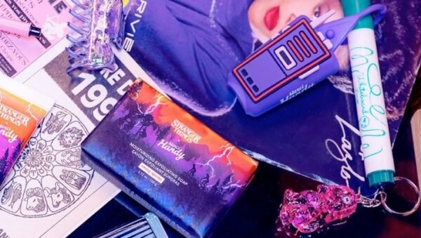 Stranger Things : Merci Handy dévoile une collection renversante dédiée ...