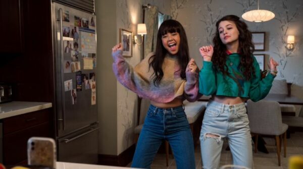 Ginny et Georgia : une date de diffusion et les premières images de la ...